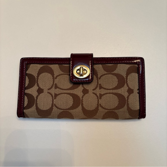 Coach | Bags | Coach Signature Khaki Plum Trim Womens Bifold Wallet ...